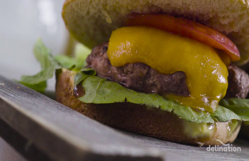 Hamburguesa clásica de res | Delination